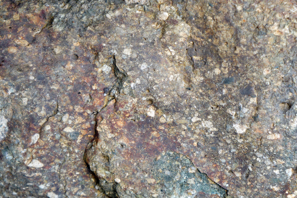 Andesite: Identification, Pictures & Info for Rockhounds – Rockhound ...